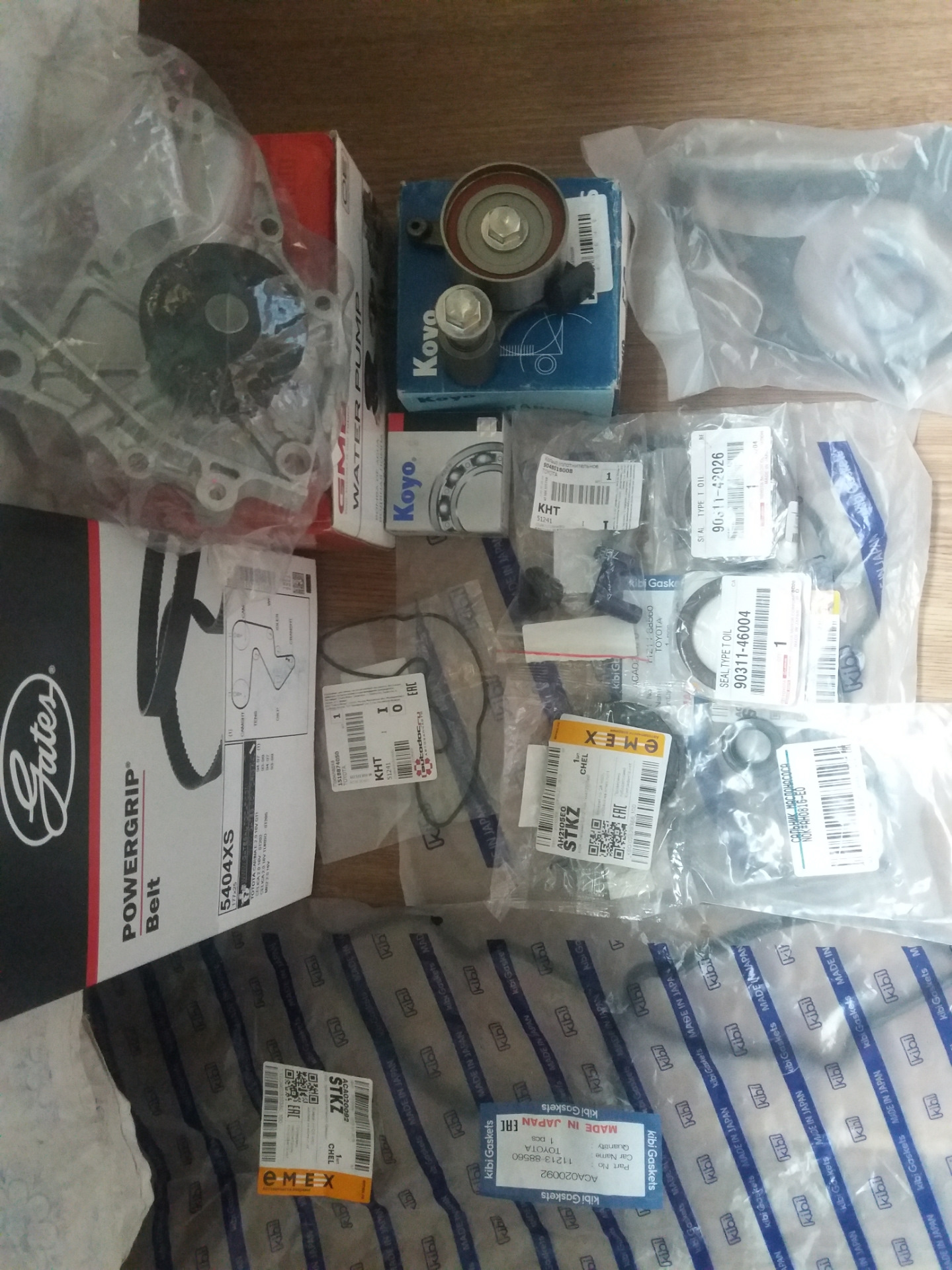 Покупка комплекта грм — Toyota Caldina (210), 2 л, 1998 года | запчасти ...