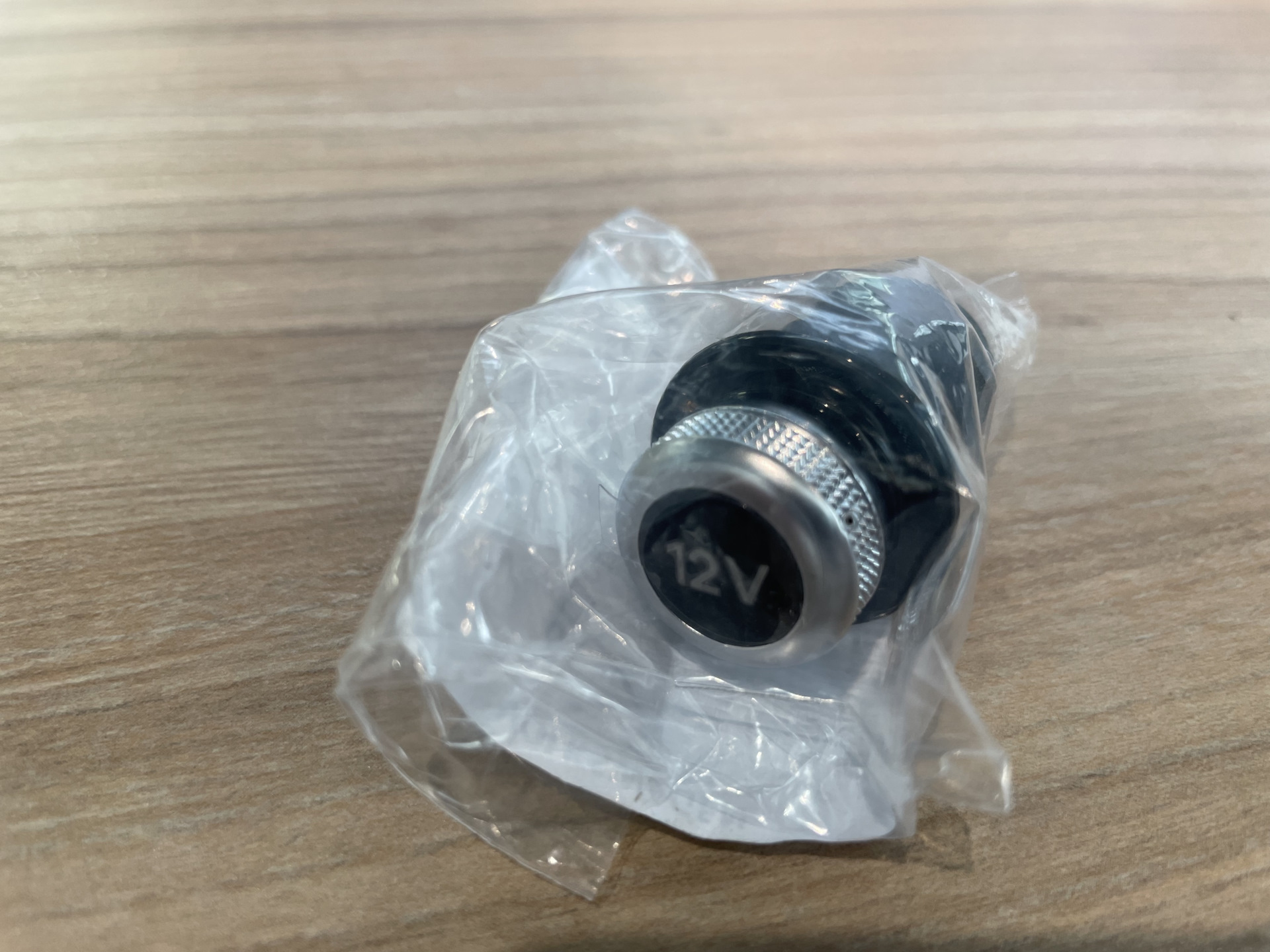 Заглушка прикуривателя от Ауди 4Н0 919 311. — Volkswagen Golf Mk7, 1,4 ...