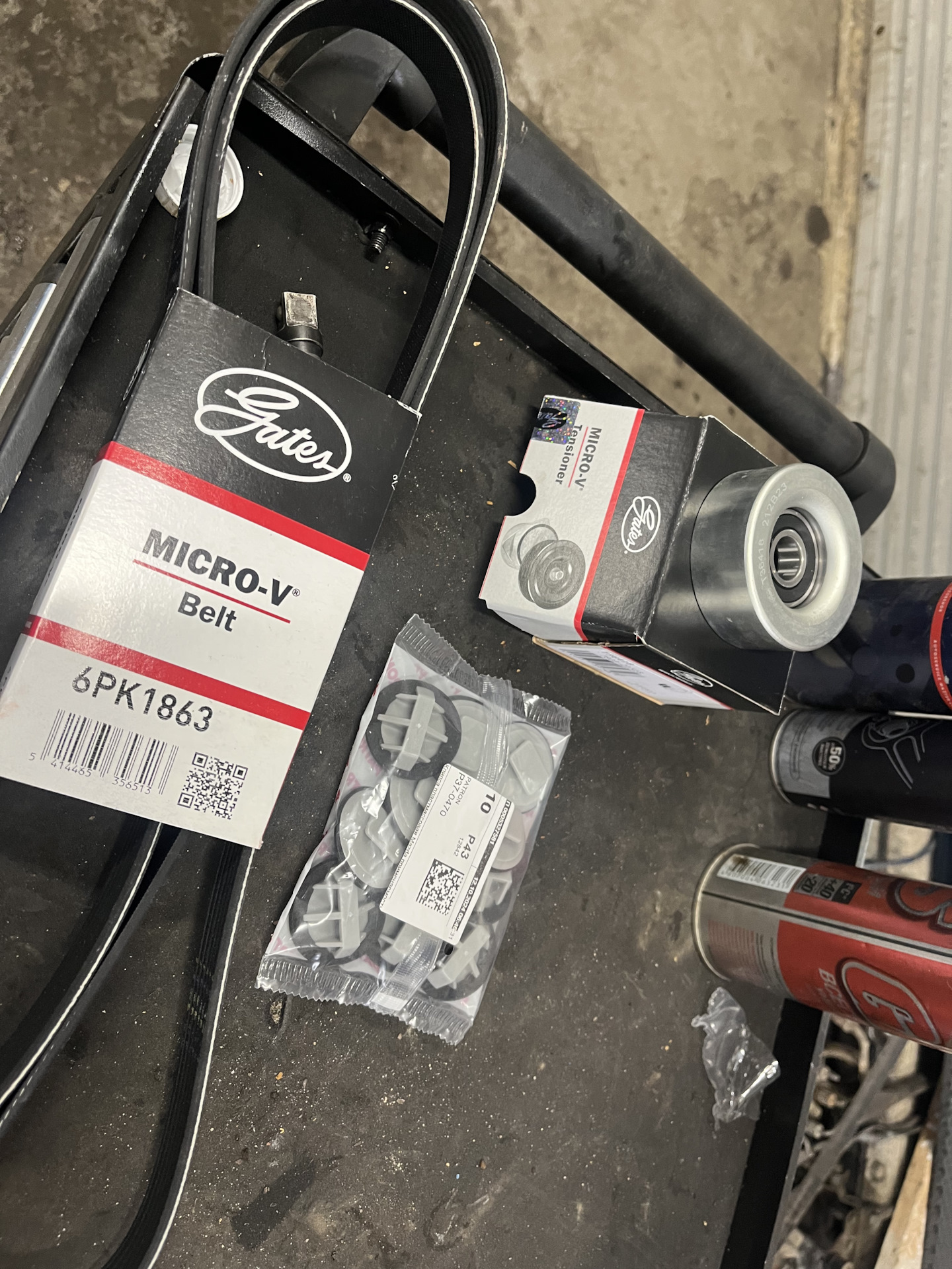 Замена приводного ремня и ролика — Mazda 3 (2G) BL, 2011 года | визит ...