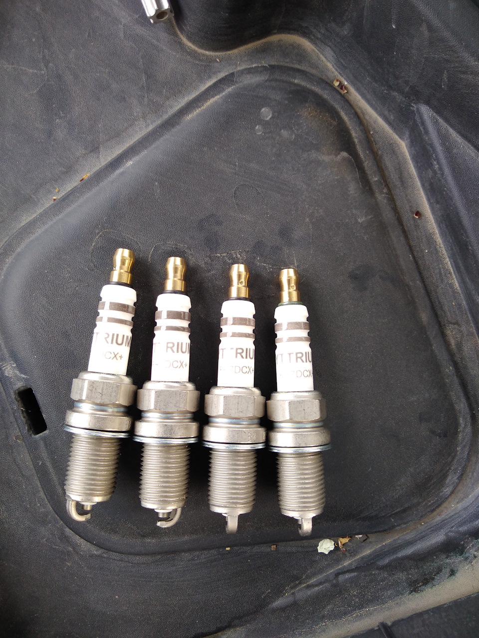 FR7DCX Свеча зажигания BOSCH | Запчасти на DRIVE2