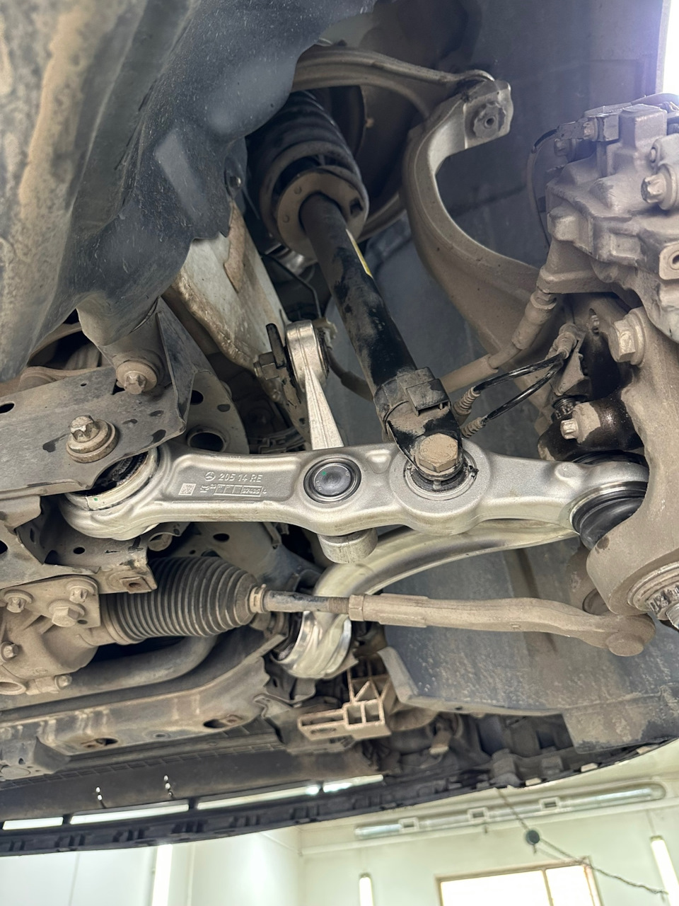 Замена передних рычагов, ТО в нынешних реалиях — Mercedes-Benz E-Class ...
