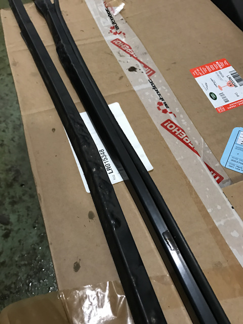 LR015348 РАДИАТОР ОТОПИТЕЛЯ Jaguar Land Rover | Запчасти на DRIVE2