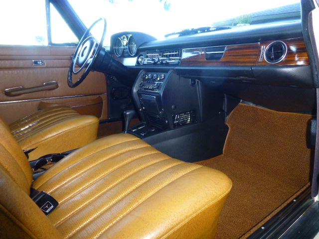 Mercedes-Benz W114 — Сообщество «Mercedes-Benz Life Style» на DRIVE2