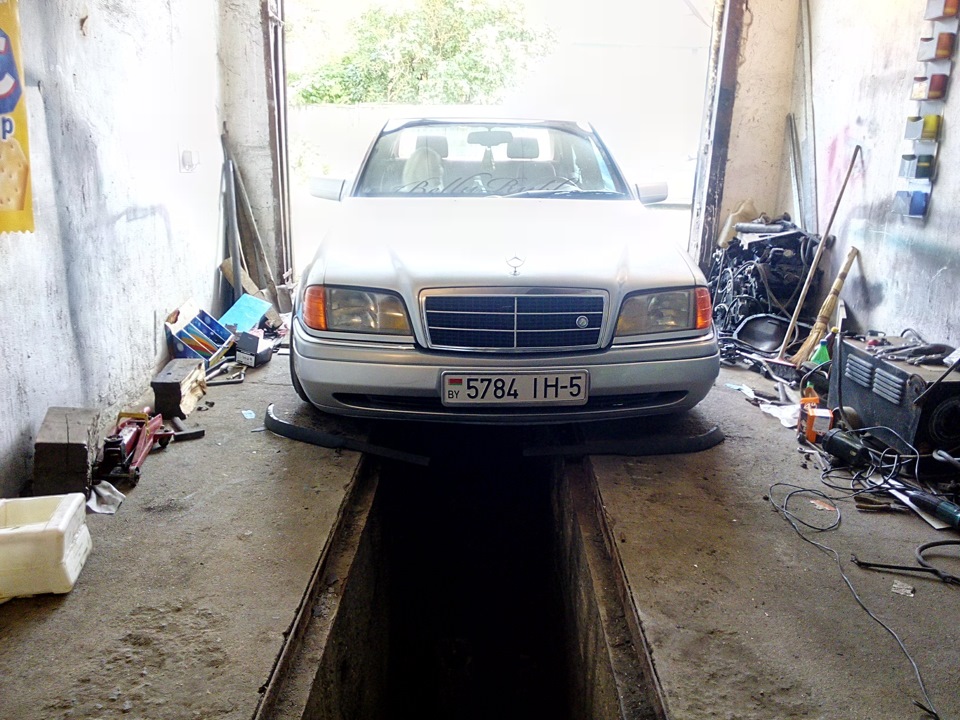 #oldschoolrebuild " Front Lip " — Mercedes-Benz C-Class (W202), 1,8 л ...