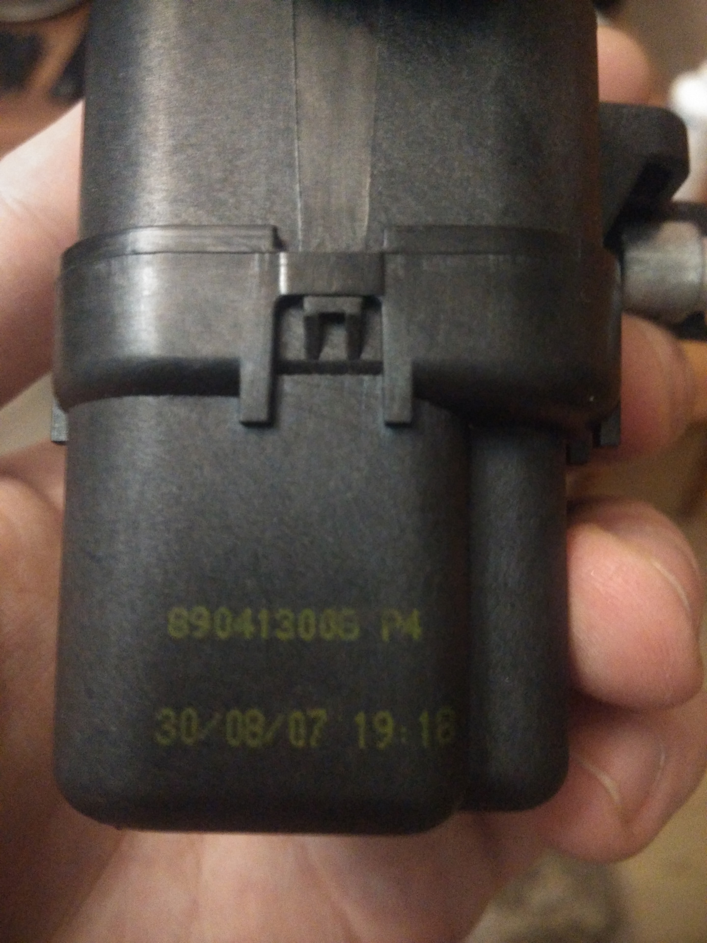 Корректор фары (нашел) — Citroen C4 (1G), 2 л, 2004 года | поломка | DRIVE2