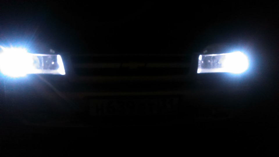 LED лампочки в габариты — Chevrolet Niva, 1,7 л, 2006 года ...