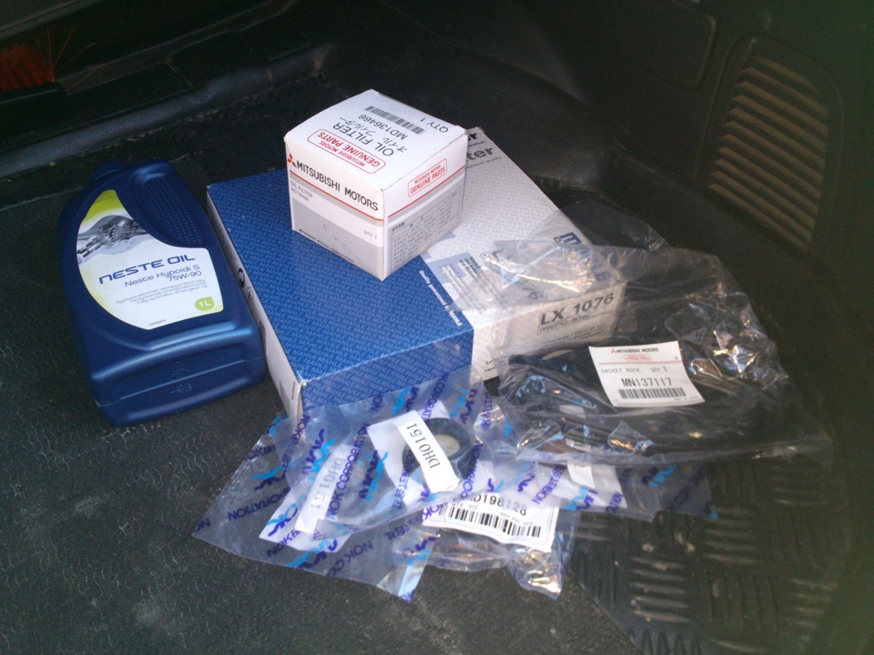 MN137117 Прокладка крышки ГБЦ OEM Mitsubishi | Запчасти на DRIVE2