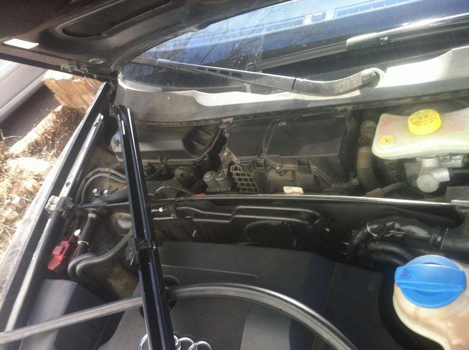 №157 4F0 805 629 A)))) Распорка оригинал. — Audi A6 Avant (C6), 2 л ...