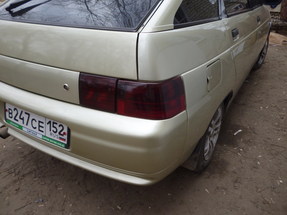 Красные фары — Lada 21121, 1,5 л, 2004 года | стайлинг | DRIVE2