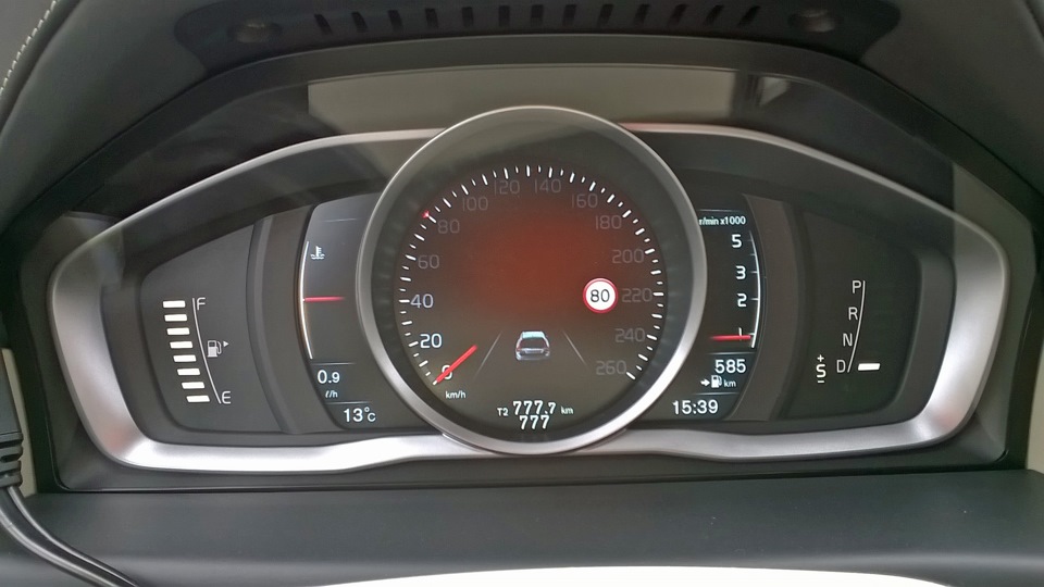 Подготовка к замене передник амортизационных стоек four-c — Volvo XC70 ...