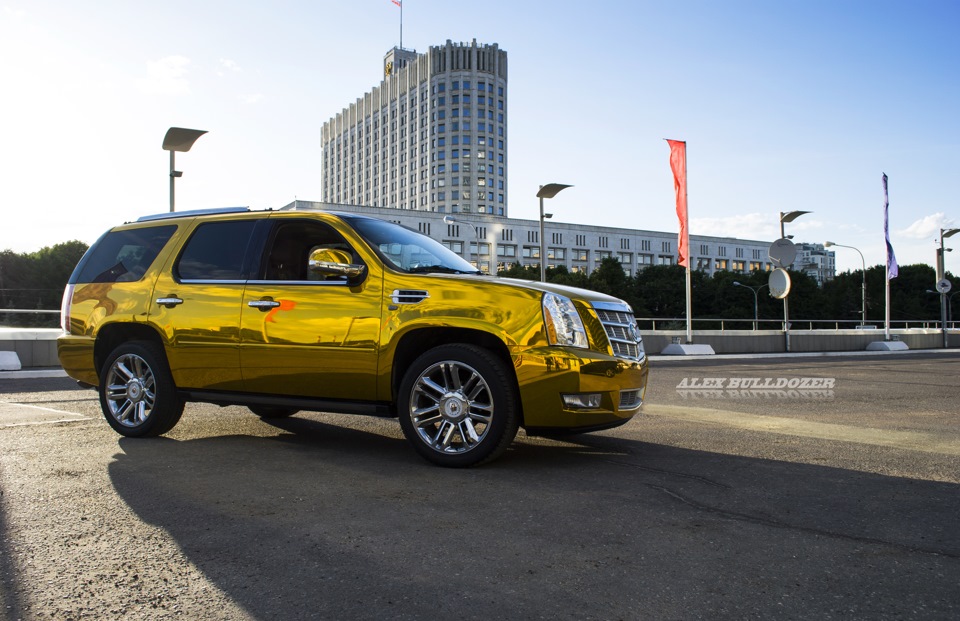 Cadillac Escalade gold — DRIVE2