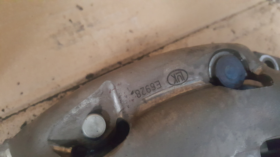 Замена сцепления и передних колодок + задние диски и колодки — Ford ...