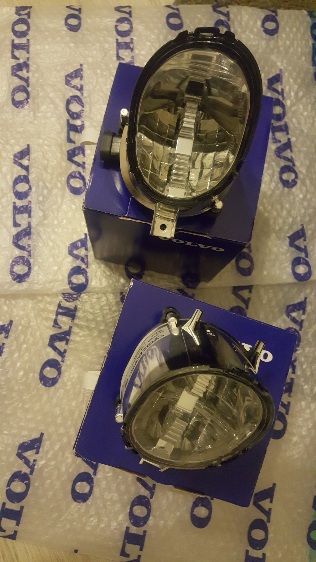 Скажем нет ближнему свету днем ! — Volvo XC70 III, 2,4 л., 2011 года ...