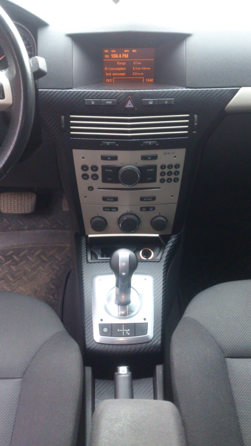 Карбон) — Opel Astra H, 1,6 л, 2007 года | стайлинг | DRIVE2