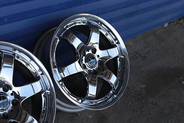 Rays Genome R18 — Lexus IS I, 2 л, 1999 года | колёсные диски | DRIVE2