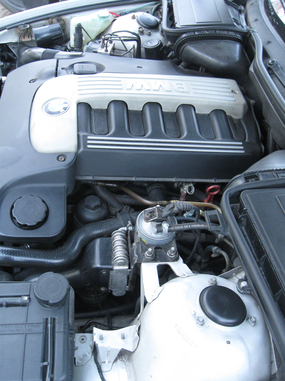 Установка колпаков стаканов E39 — BMW 5 series Touring (E39), 3 л, 2001 ...