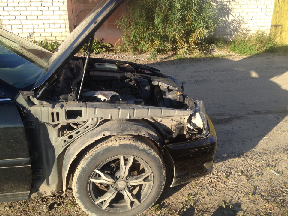 замена правого переднего крыла — Toyota Chaser (100), 3 л, 1999 года ...
