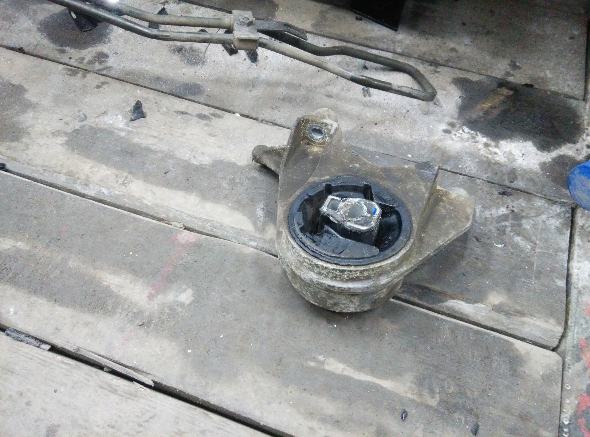 Неудачная поездка по лесу ! — Chevrolet Captiva (1G), 2,4 л., 2013 года ...