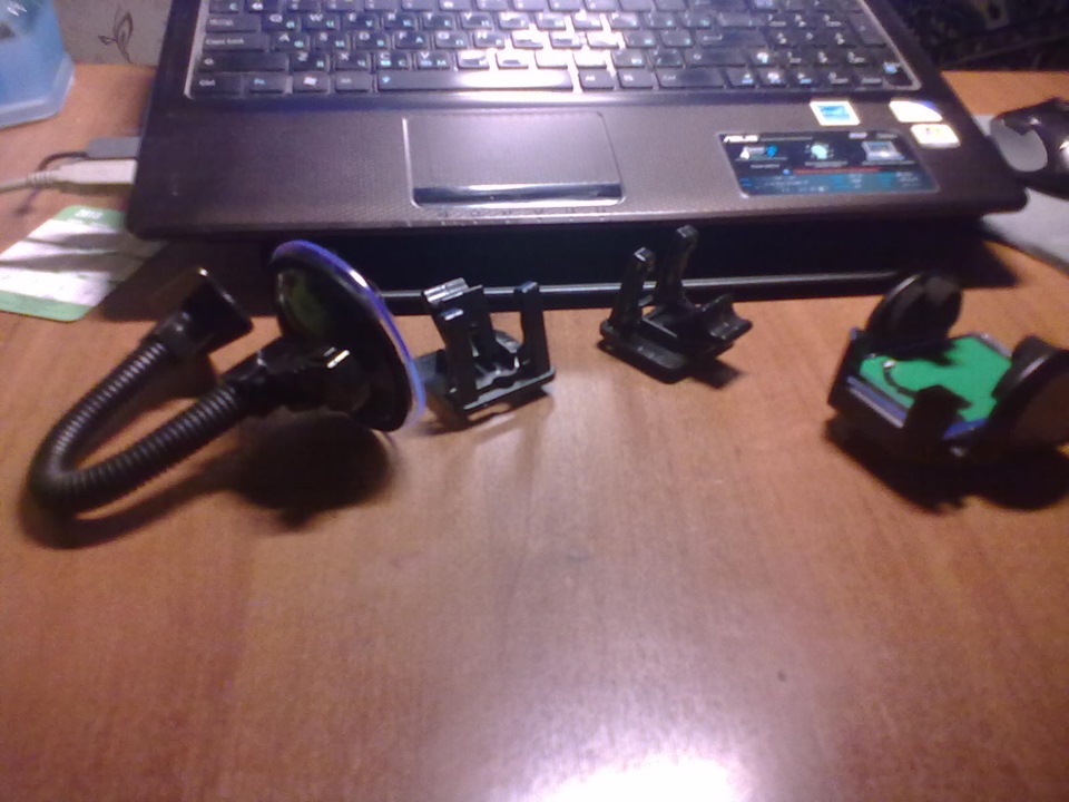 Автомобильный держатель для GIGABYTE GSmart MW720 — Audi A4 (B5), 1,8 л ...