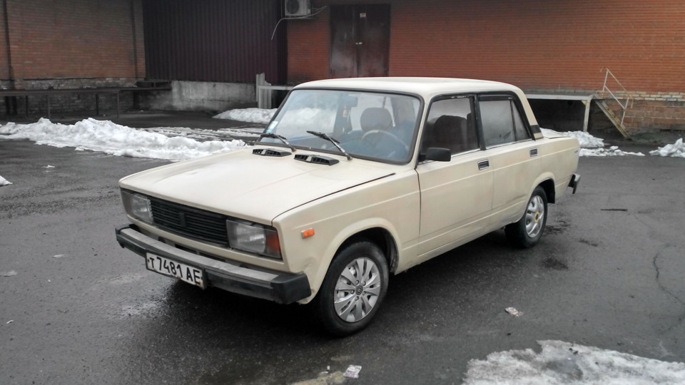 Зима) — Lada 2105, 1,3 л, 1989 года | видео | DRIVE2