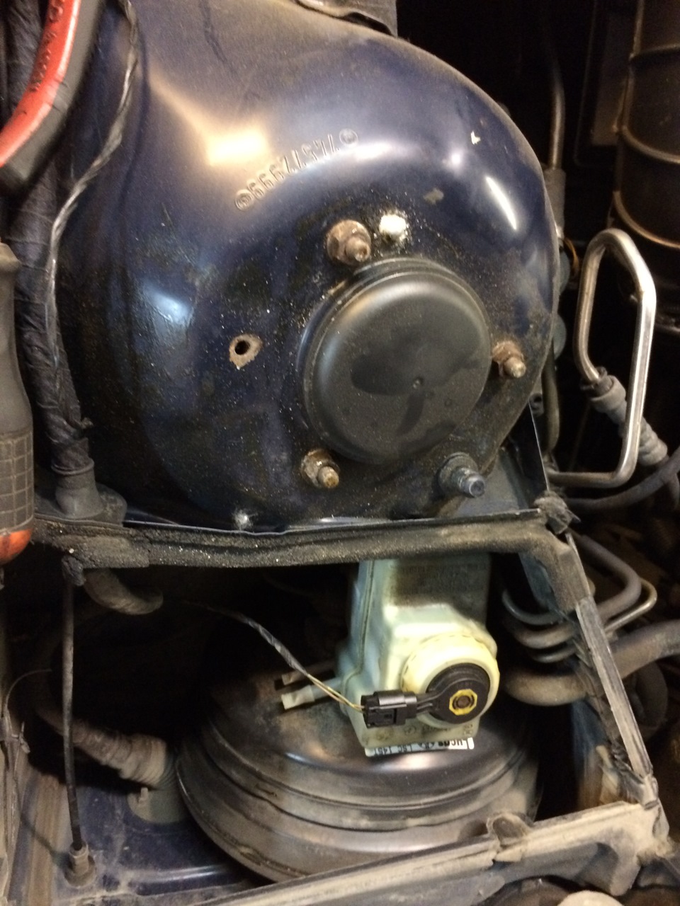 защинтые колпачки на стаканы — BMW 5 series (E39), 3 л, 2001 года ...