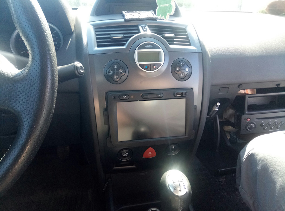 MediaNav в Меган 2 — Renault Megane II, 1,6 л, 2008 года | автозвук ...
