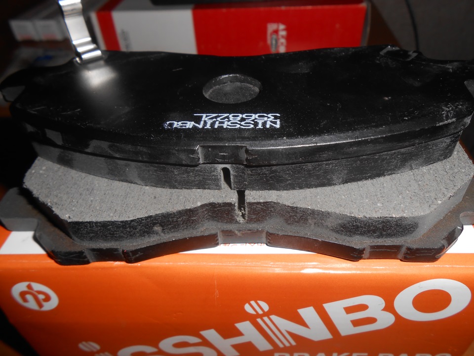 Замена ремней, свечей и передних колодок. — Mitsubishi Lancer IX, 1,6 л ...