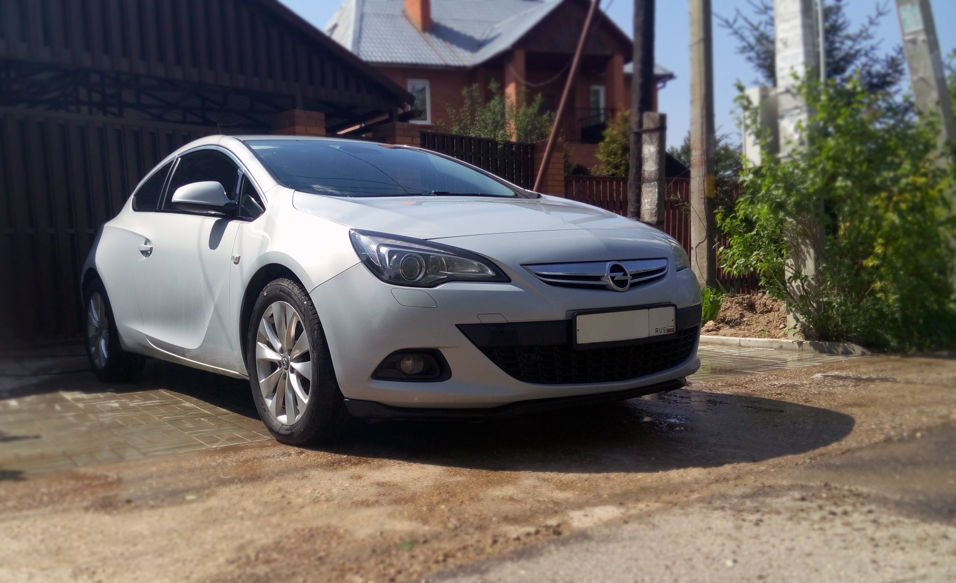 Про первую неделю владения — Opel Astra J GTC, 1,6 л, 2012 года ...