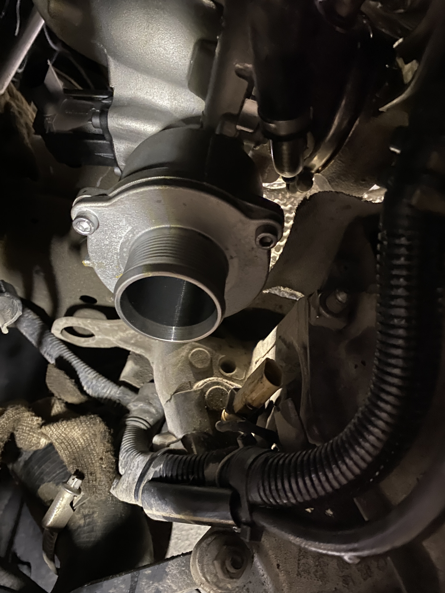 Замена турбины IHI IS 20 — 06l145722S от Q5 FY — Audi Q5 (1G), 2 л ...