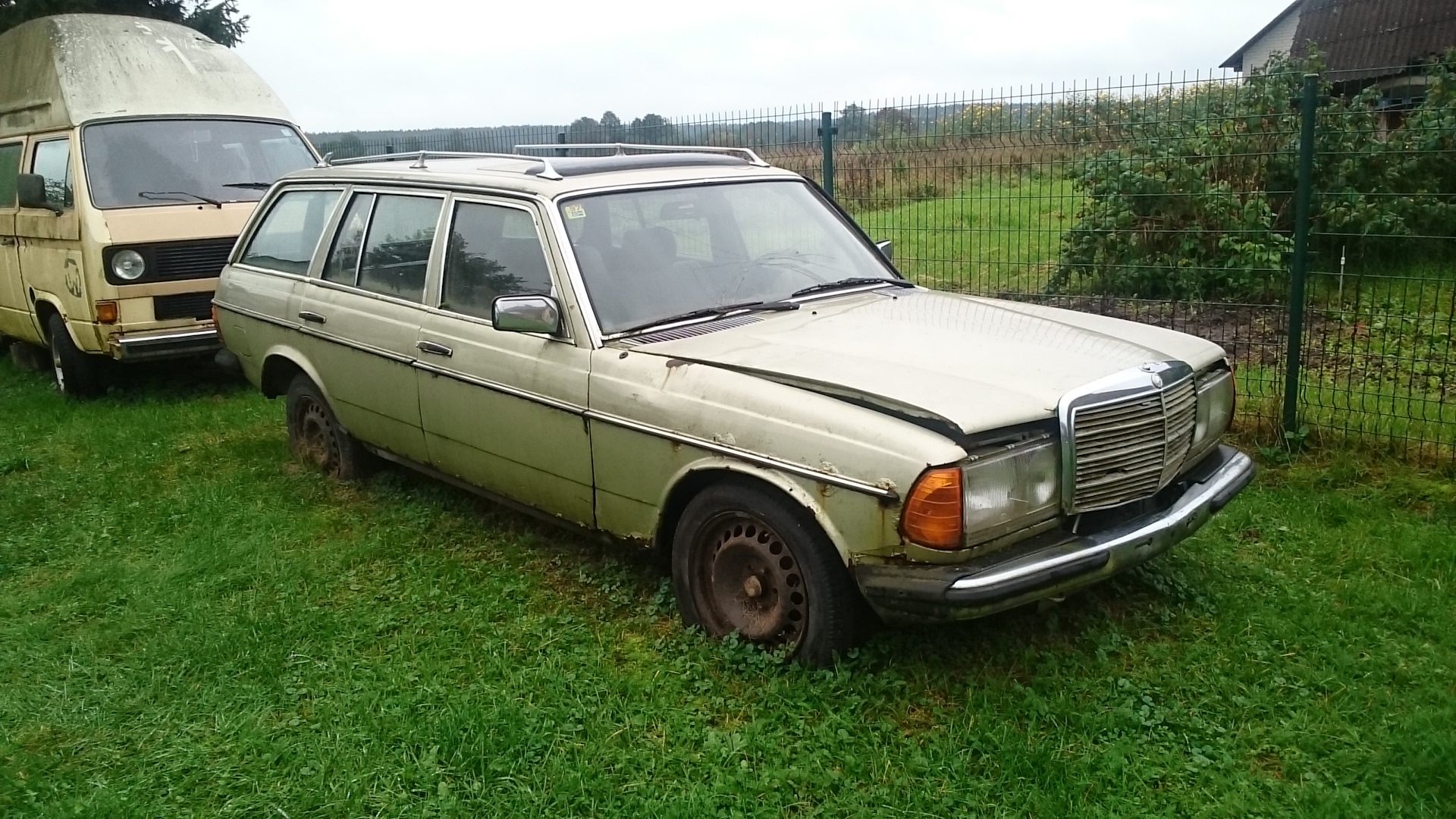 Mnogo zapcastei — Mercedes-Benz W123, 2,4 л, 1985 года | запчасти | DRIVE2