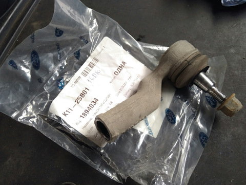 1894034 Наконечник рулевой тяги Ford | Запчасти на DRIVE2