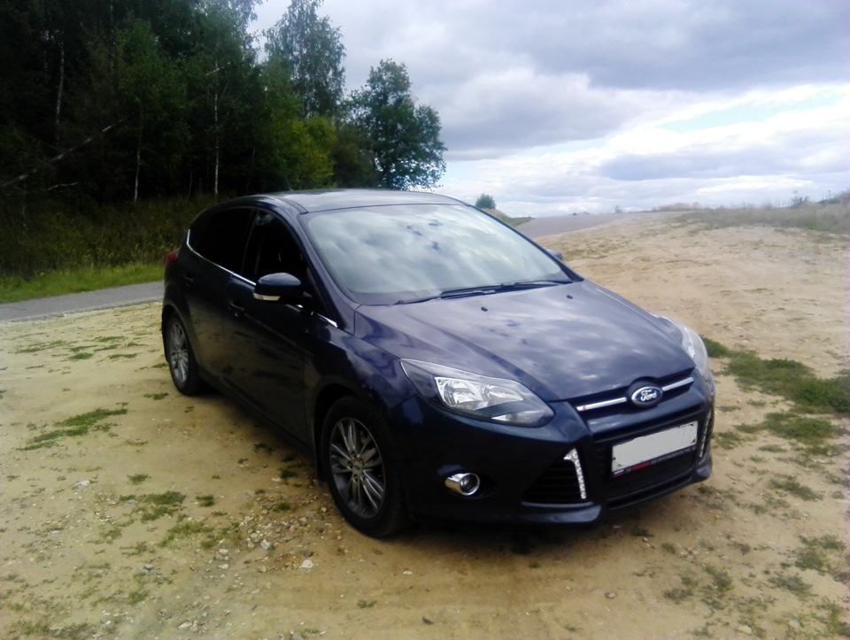 Фары с черной маской — Ford Focus Hatchback III, 2 л, 2012 года ...