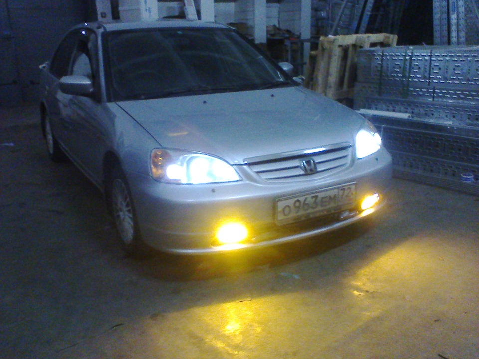 светодиодные полоски за накладки туманок civic es1(пока так) — Honda ...