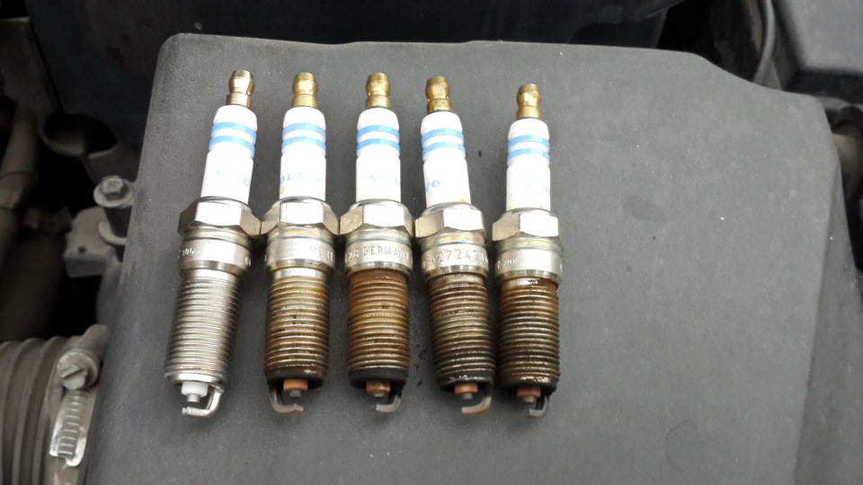 100000 км замена свечей, ремней и ГРМ — бортжурнал Volvo C30 1.6 MT ...