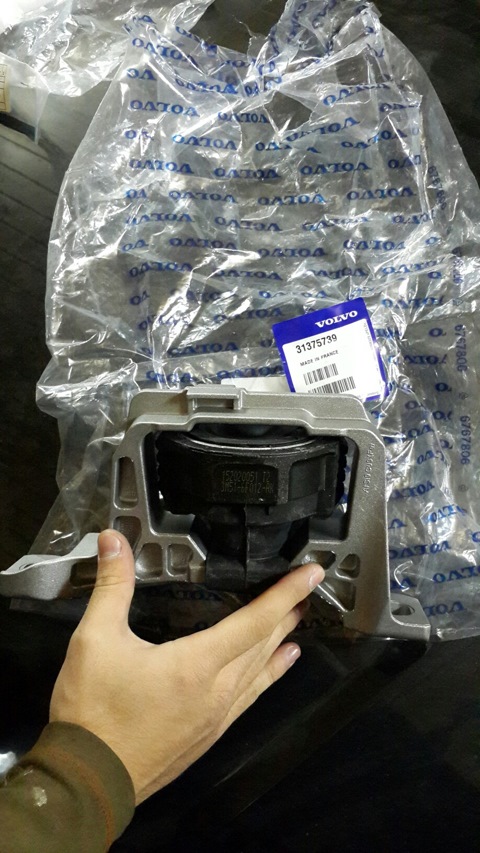 31375739 Гидропора двигателя Volvo | Запчасти на DRIVE2