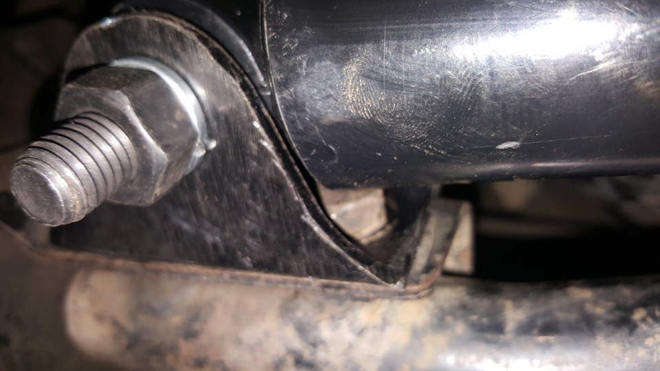 Демпфер — Mitsubishi Pajero Sport (1G), 2,5 л, 1999 года | тюнинг | DRIVE2