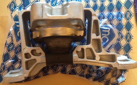 Опора двигателя MetalCaucho (052810) (ориг. 30758020). — Volvo V50, 1,8 ...