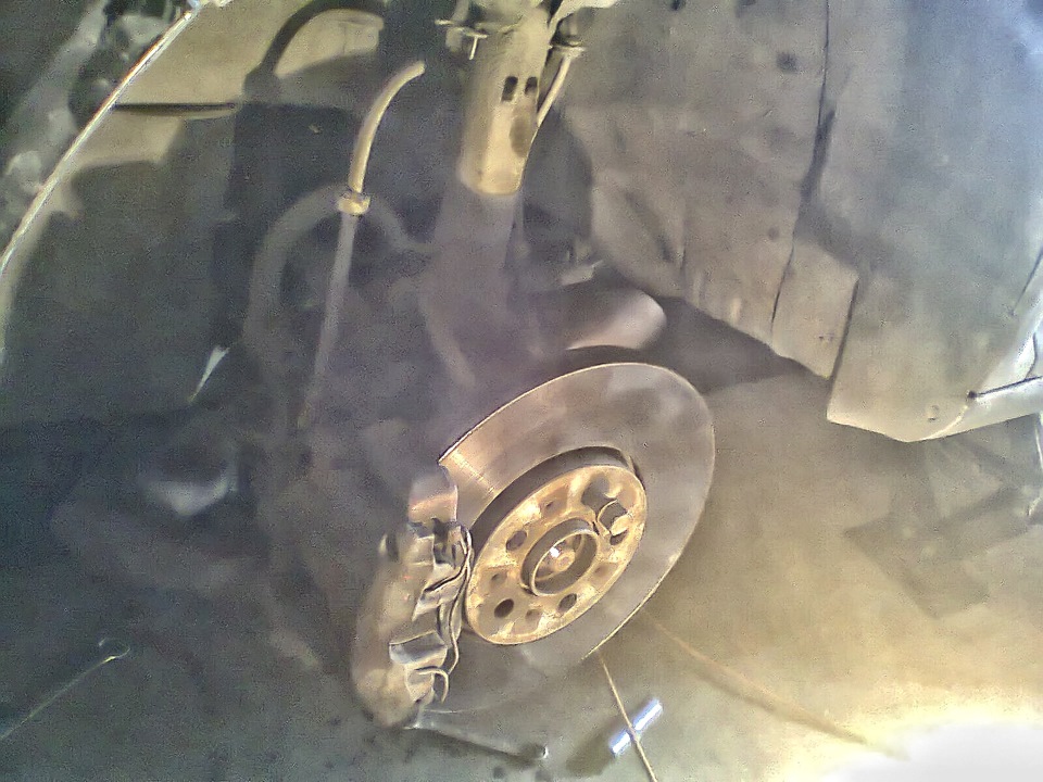 левый привод, левая шаровая. — Volkswagen Golf GTI Mk4, 1,8 л, 1998 ...