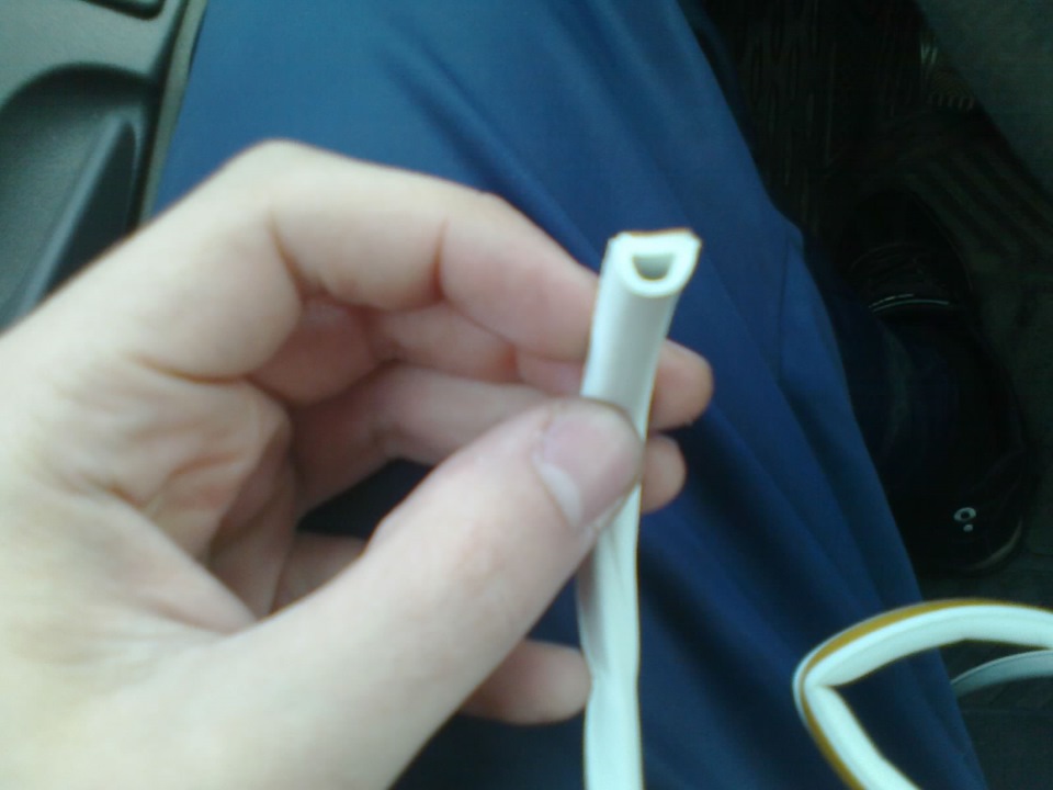 Уплотнители окон — Lada Калина Хэтчбек (1G), 1,4 л, 2012 года | тюнинг ...