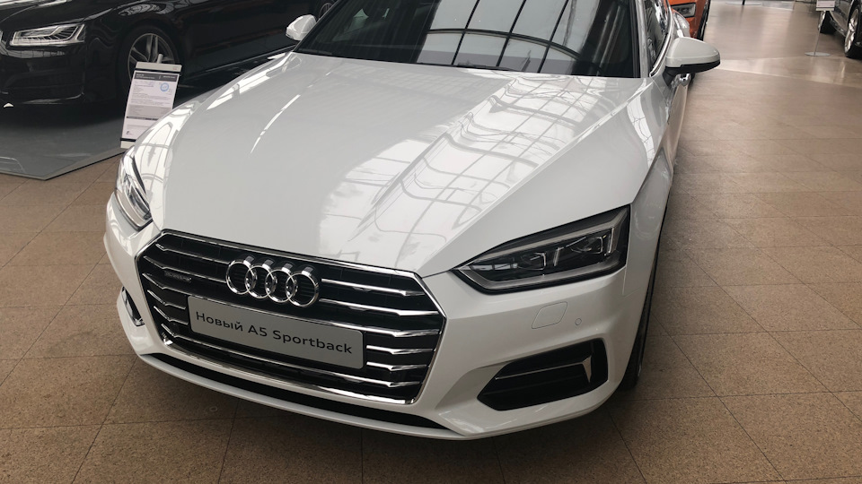 Замена накладки динамика — Audi A5 Sportback (2G), 2 л, 2017 года ...