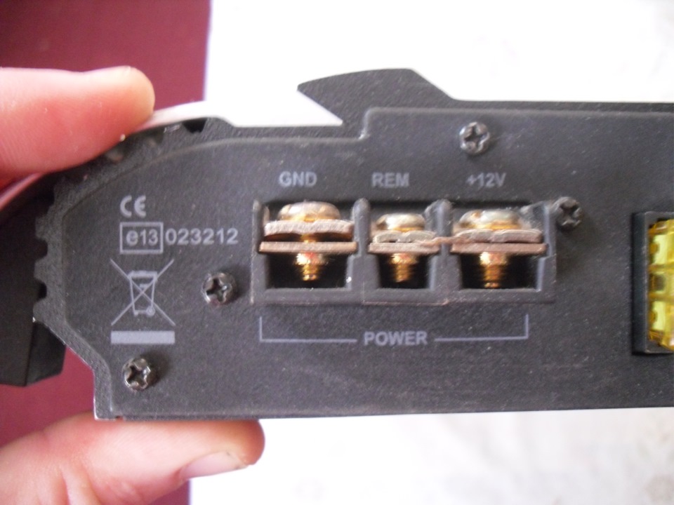 Продам усилитель низких частот JBL CS300.1 — DRIVE2