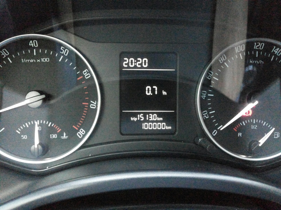 Вот уже и сотня. — Skoda Octavia A5 Mk2, 1,6 л, 2010 года | просто так ...