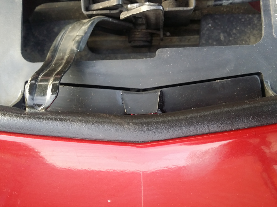 Уровень ATF и уплотнитель капота — Opel Astra J, 1,4 л, 2011 года ...