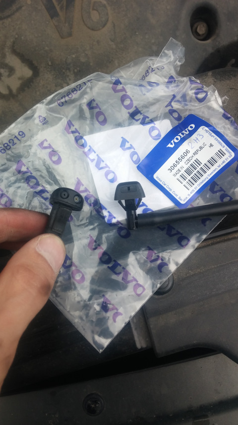 30655606 Форсунка омывателя Volvo | Запчасти на DRIVE2