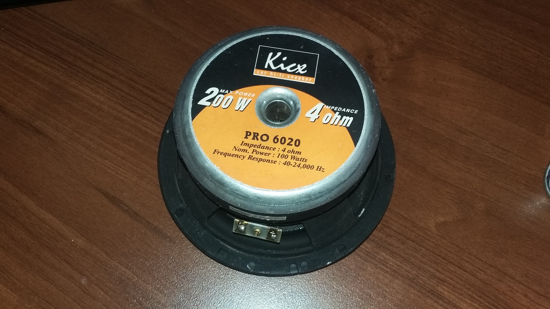 сабвуфер на KICX Pro 6020 — Mercedes-Benz G-Class (W463 1G), 3,2 л, 1995 года | автозвук | DRIVE2