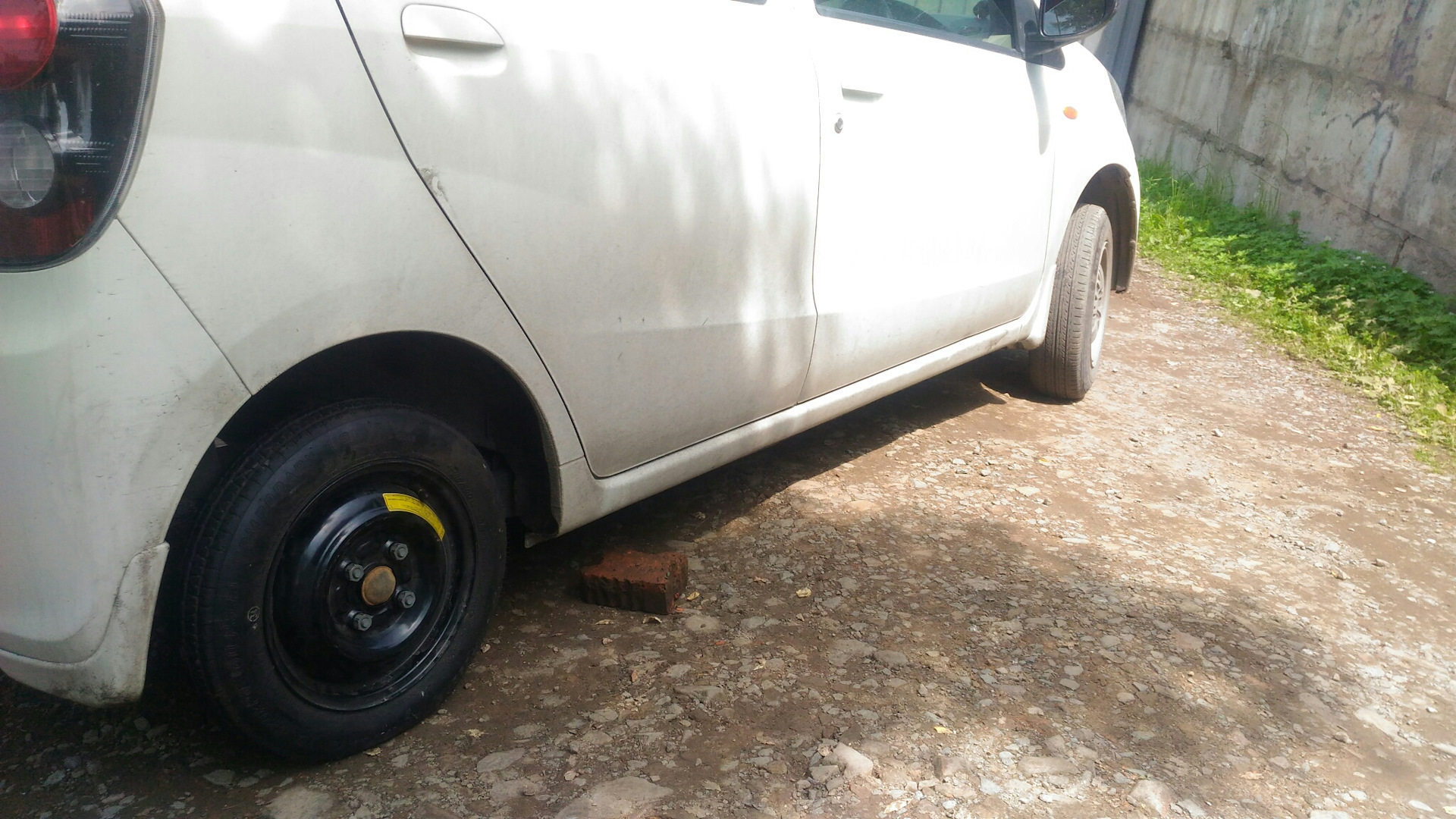 Бооооль и новые TOYO Japan 175/70 R13 — Daihatsu Mira (L275/L285), 0,7 ...