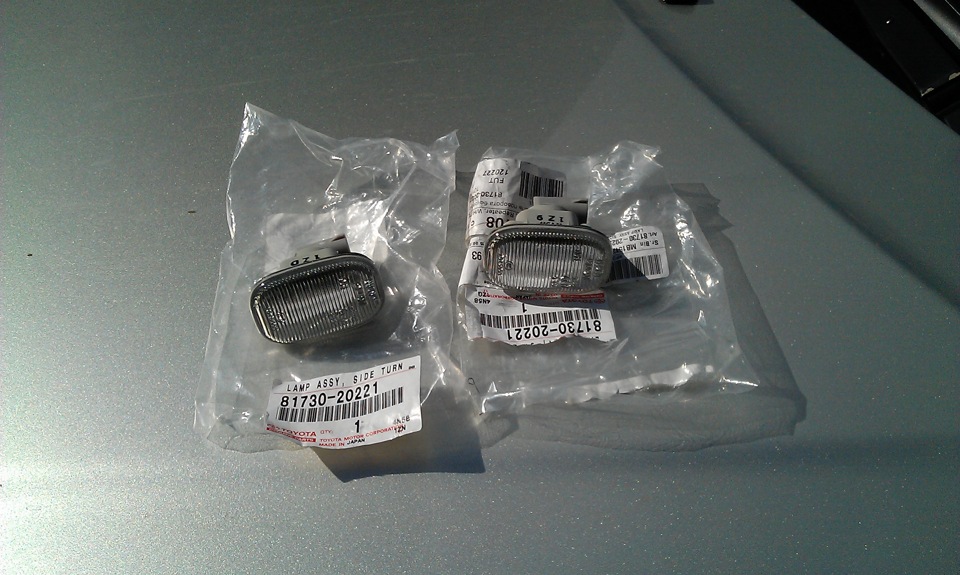 8173020221 Повторитель поворота TOYOTA LEXUS | Запчасти на DRIVE2