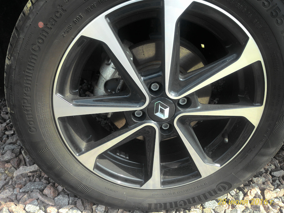 Колпаки на колесные болты — Renault Sandero Stepway (2G), 1,6 л, 2015 ...