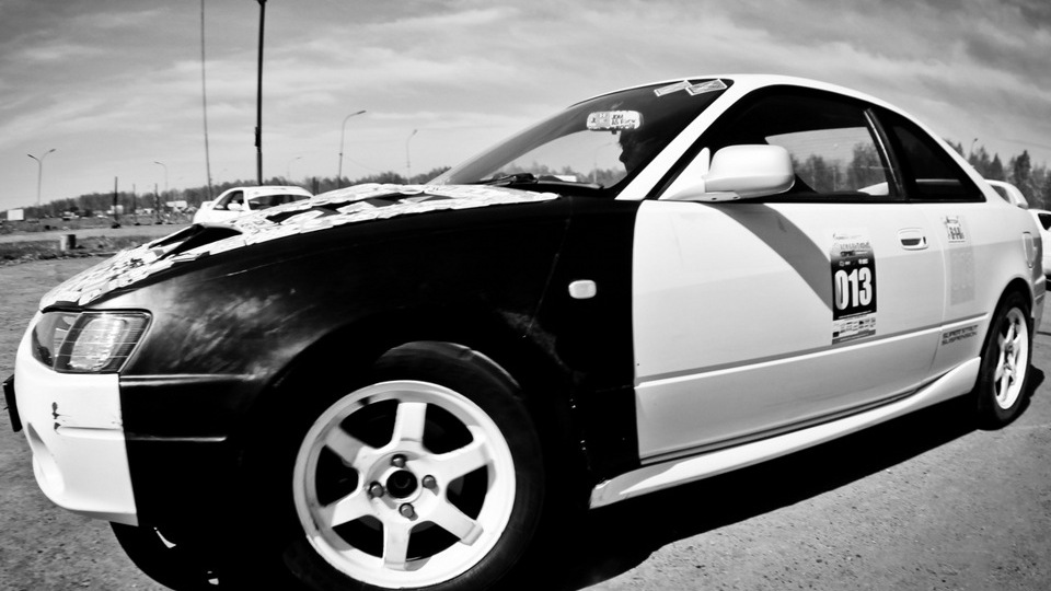 Немного видео с аэропорта — Toyota Corolla Levin (AE110/111), 1,6 л ...