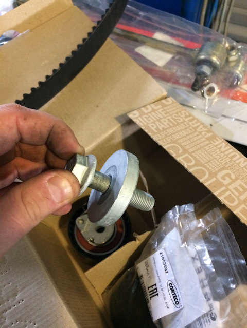 21653092 Заглушка, ось коромысла-монтажное отверстие CORTECO | Запчасти ...